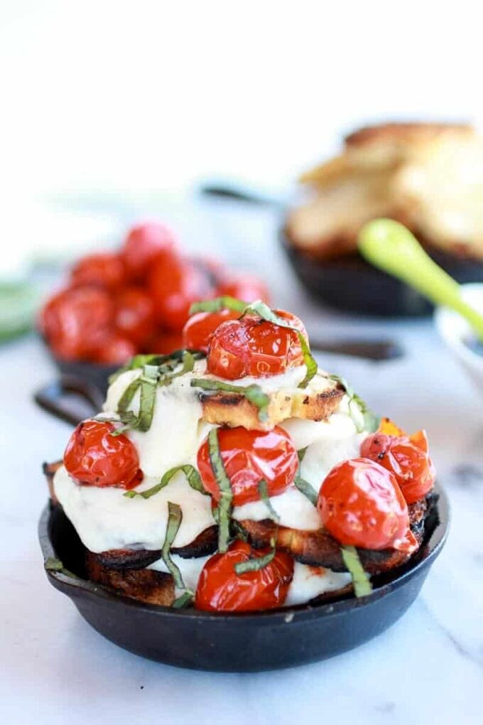 Blistered Tomato Grilled Toast Caprese Nachos with Balsamic Glaze ...