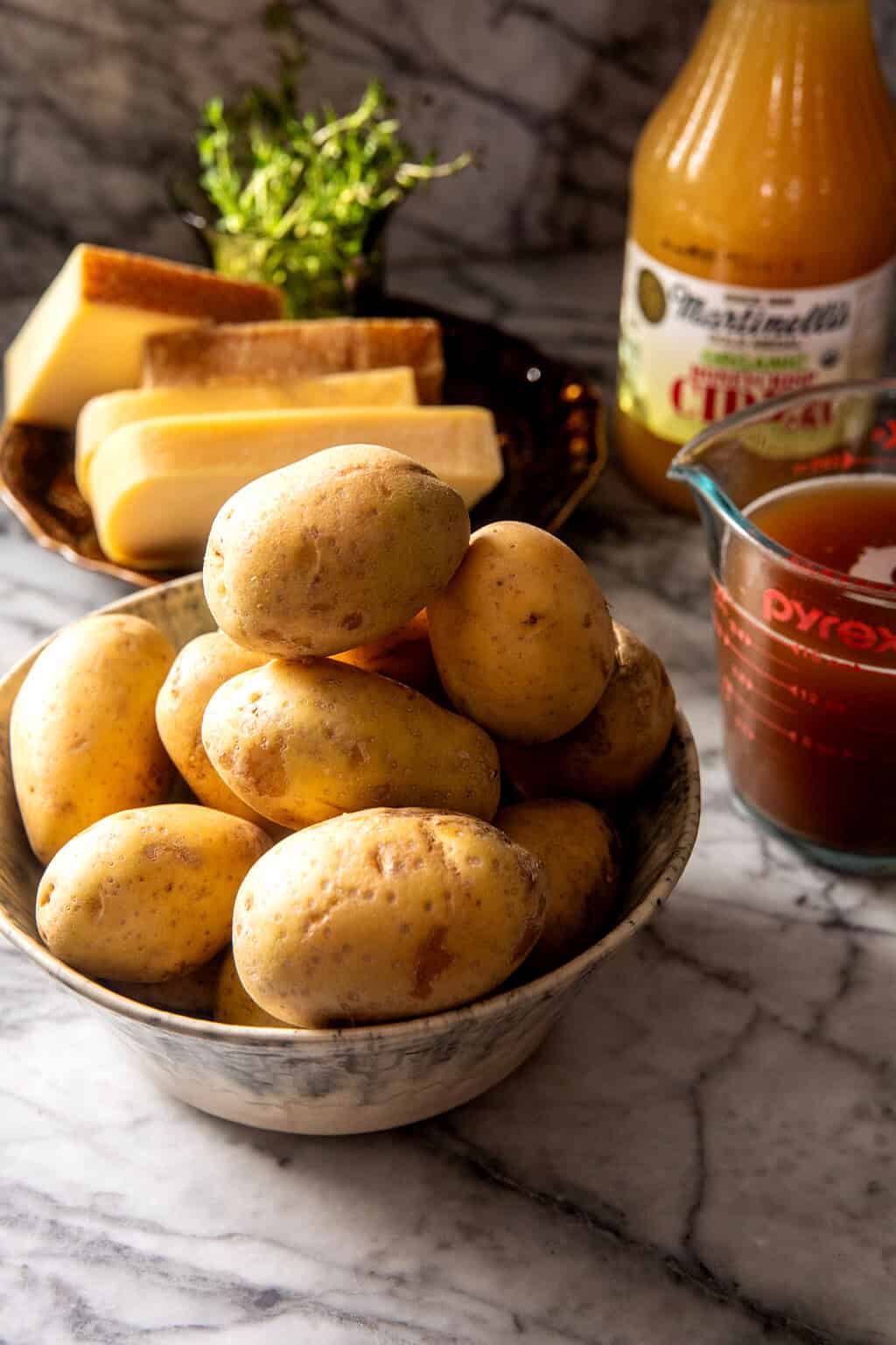 Crockpot Fondue Mashed Potatoes. - Half Baked Harvest